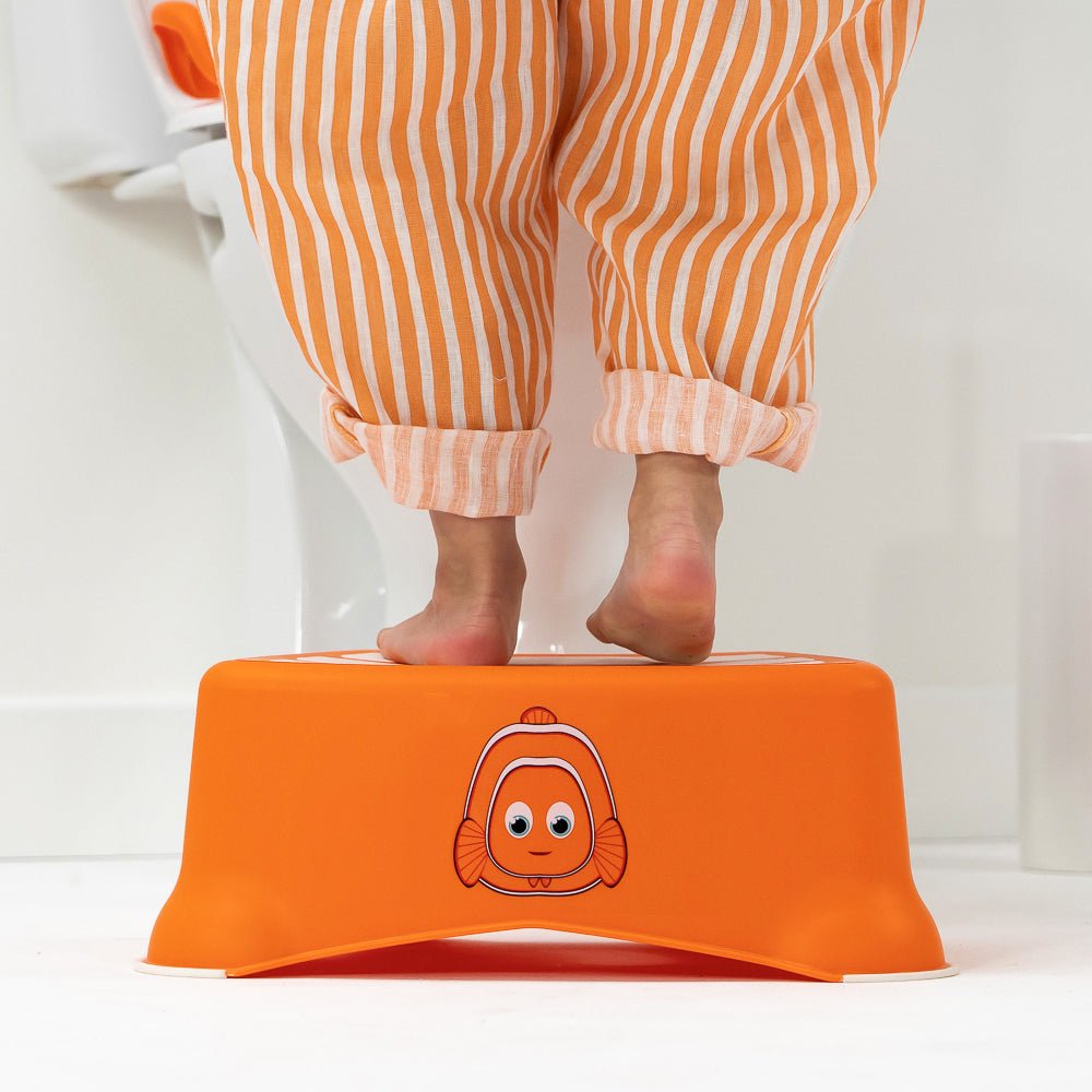 My Little Step Stool Clownfish - Toddler Toilet Chair – My Carry Potty®